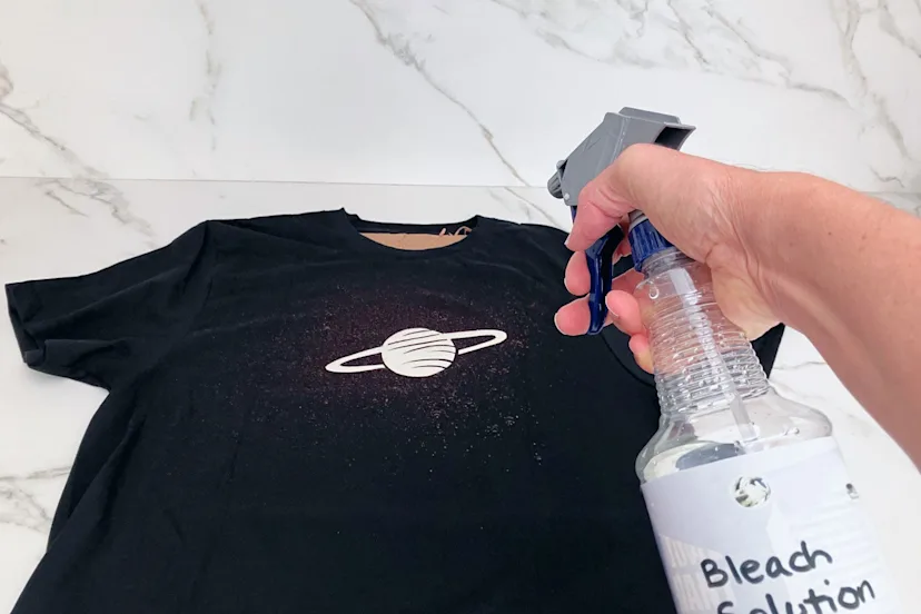 How to Do Bleach Art on Clothes | Clorox™