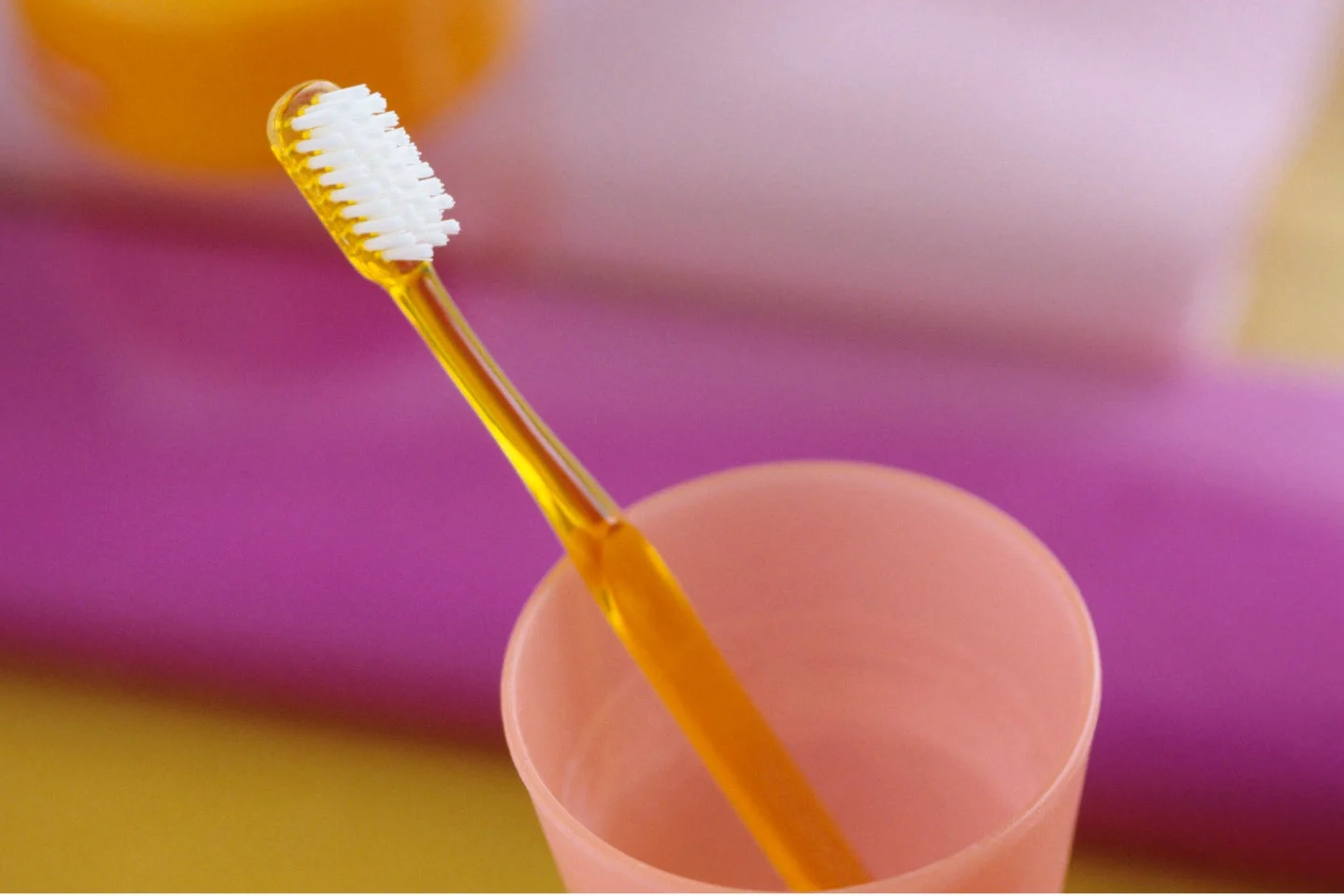 How to Disinfect a Toothbrush | Clorox™