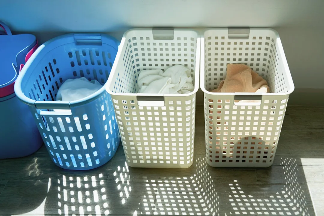 How to Use Bleach in Laundry to Clean, Whiten and Sanitize | Clorox™