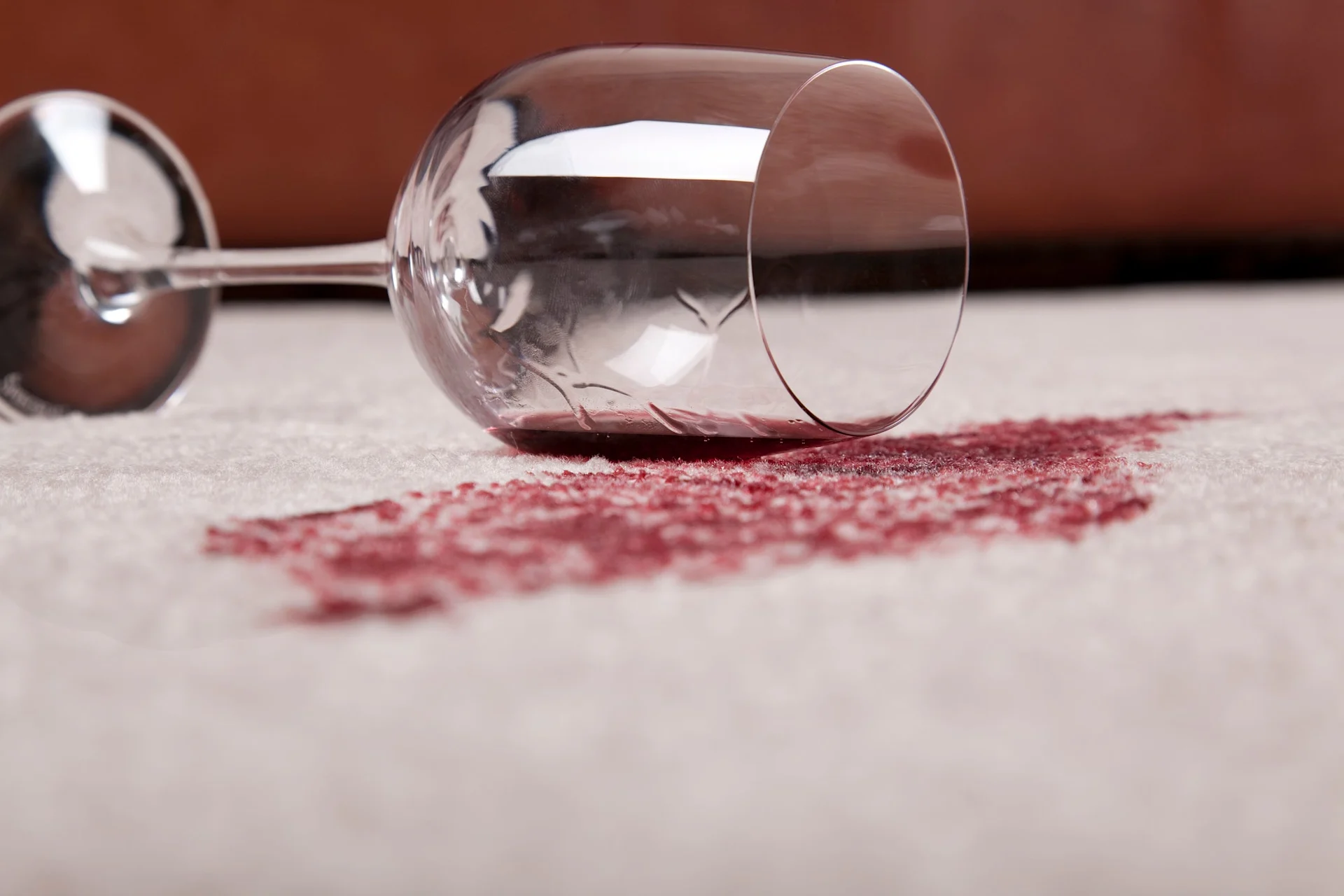 Removing Drink Stains From Carpet, Clothes and Surfaces | Clorox™