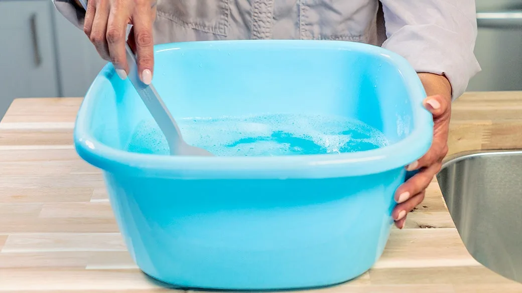 How to Kill Flu Germs and Disinfect Laundry | Clorox™