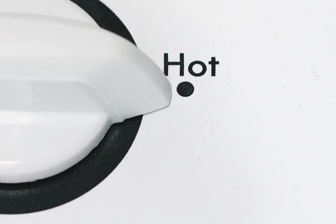 How to Deep Clean a Washing Machine with Bleach | Clorox®