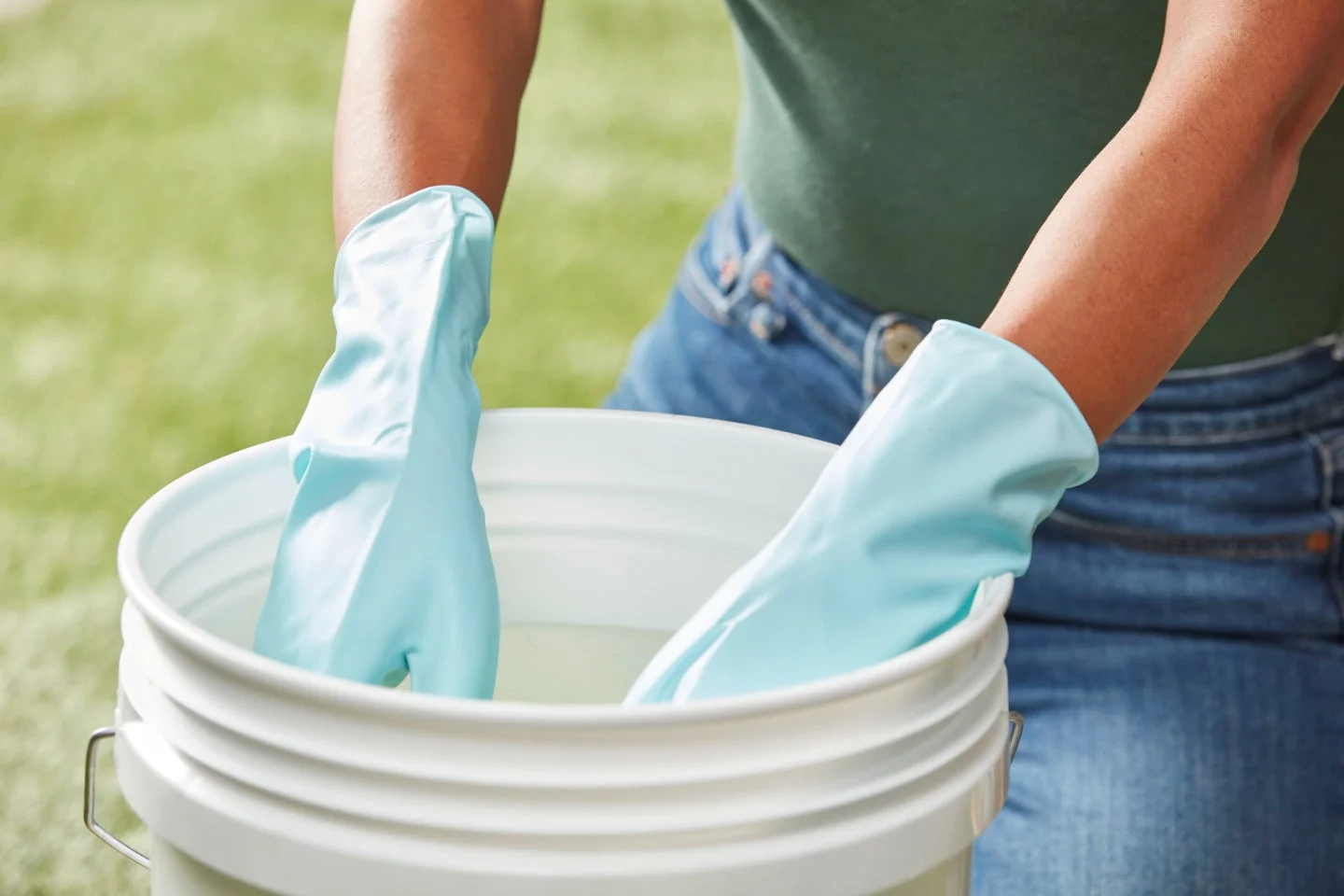 How to Disinfect and Purify Drinking Water with Bleach | Clorox™