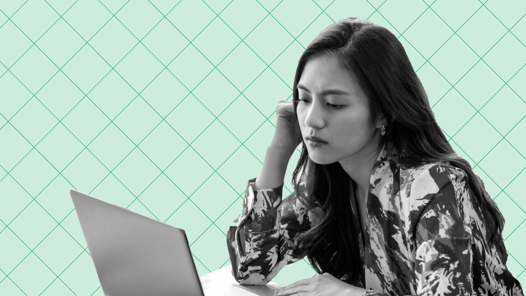 Socially Isolated at Work? Try These Strategies | Justworks