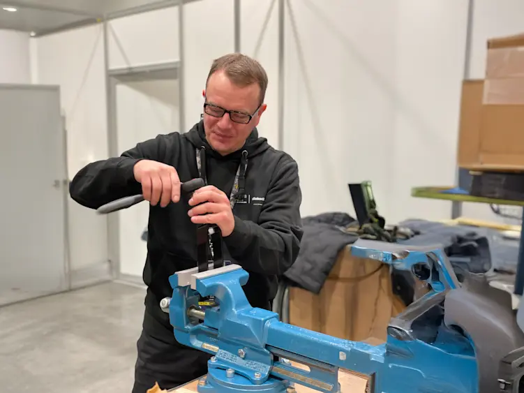 What is Removable Rigid Dressing?