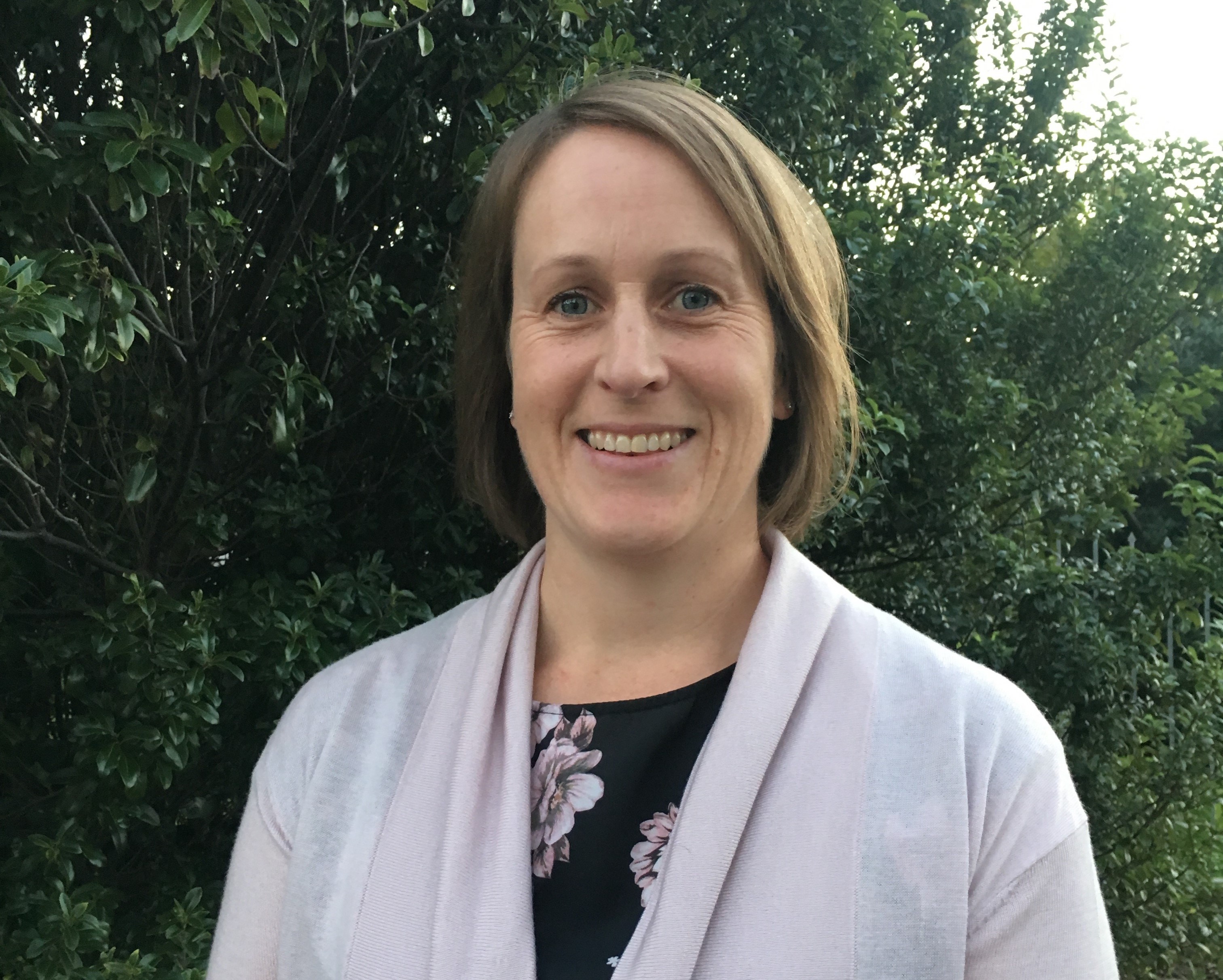 Diving into Whale Tales Art with Amy van der Loo | MOTAT | New Zealand