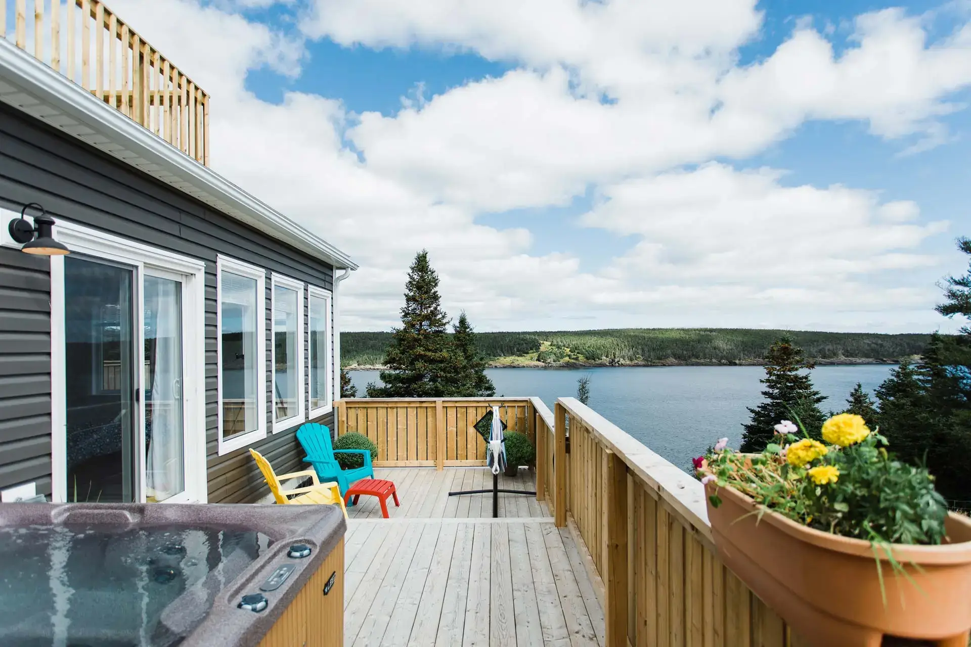 A Night's Stay With Whale House Guest House | Stone Ducky Restaurant