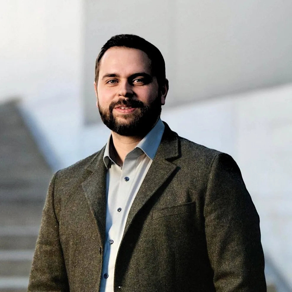 About | Consulteer InCyber