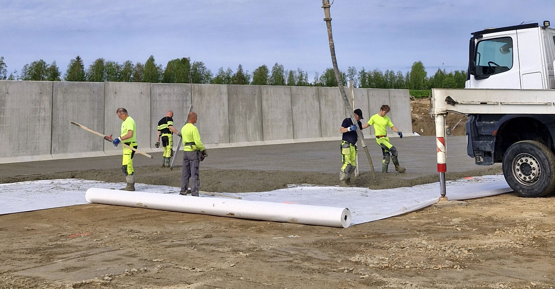 The concrete floor of the silo was reinforced with macrofiber | Masino ...