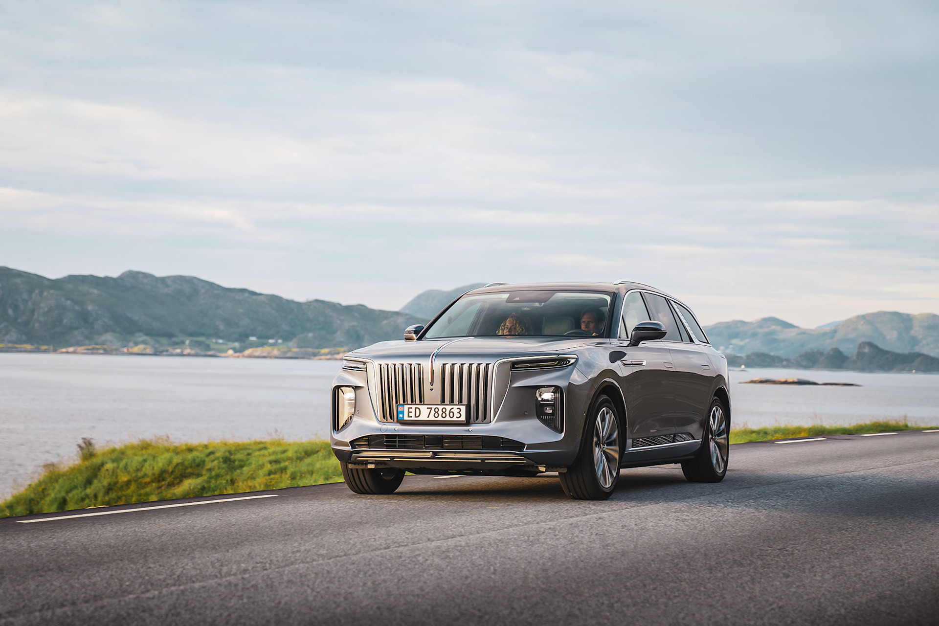HONGQI E-HS9 er en stor SUV og premium elbil med firehjulstrekk.