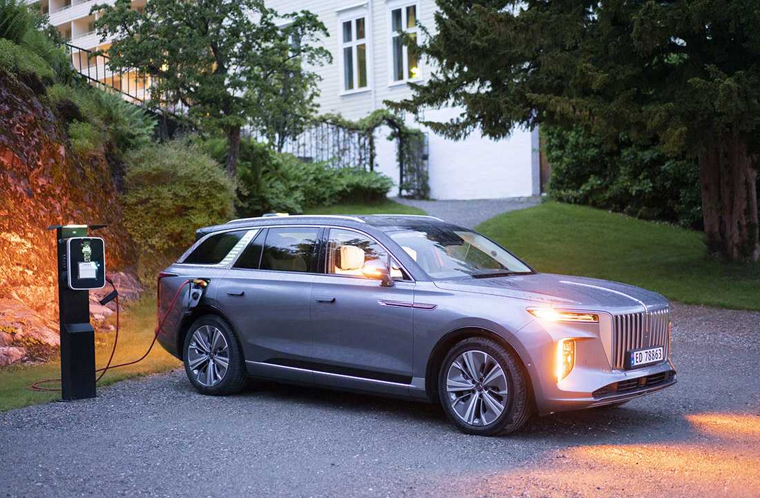 Lading av HONGQI E-HS9 | hongqi.no