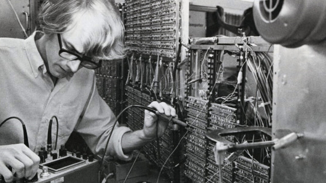 What Matters: OKR Example from John Doerr: How Intel Achieved their Goals