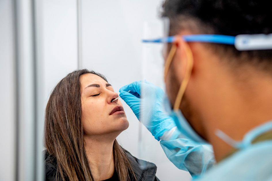 Ruim 3 miljoen positieve coronatests in Nederland | Hart van Nederland