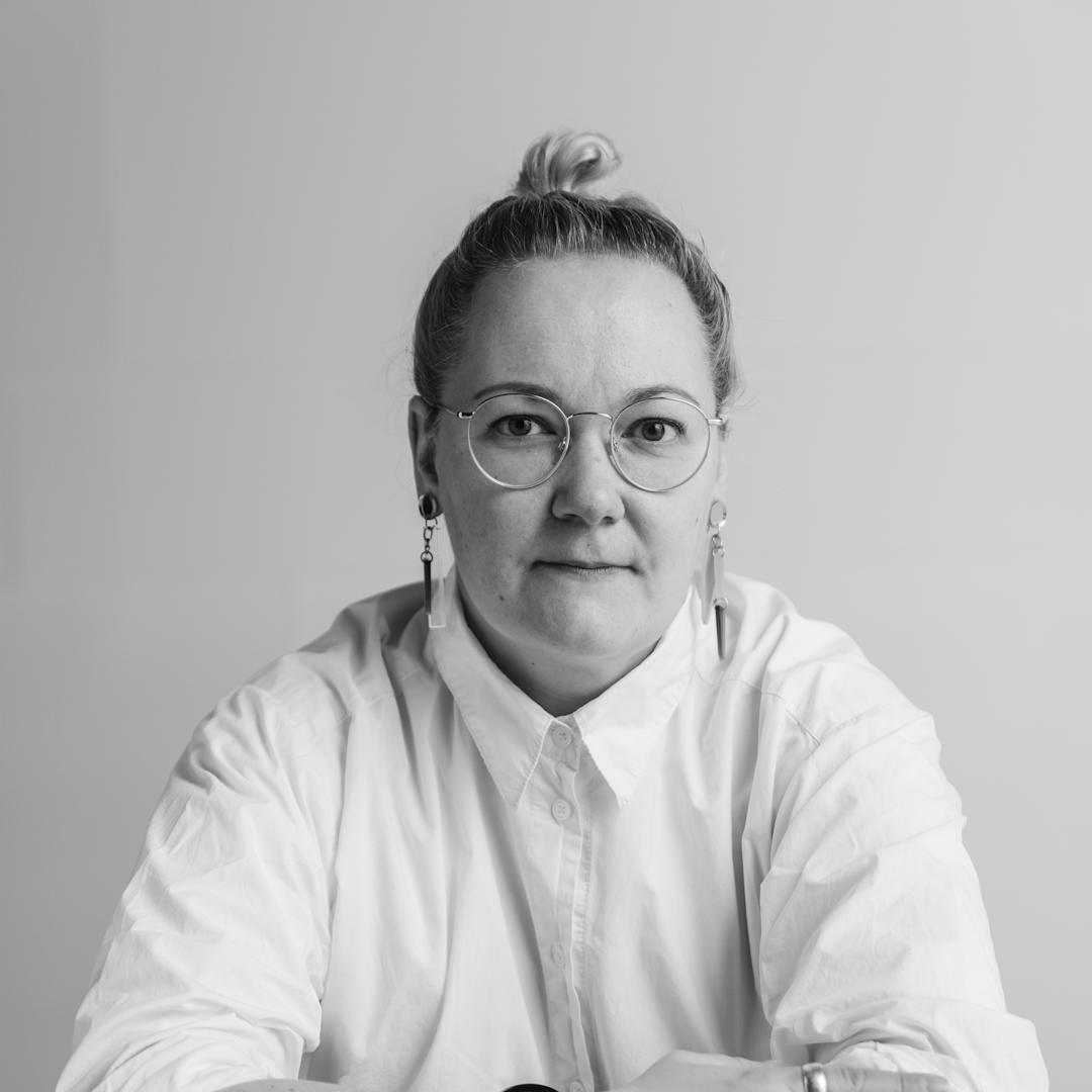 Yhteystiedot - toimitus ja asiakaspalvelu | Eeva