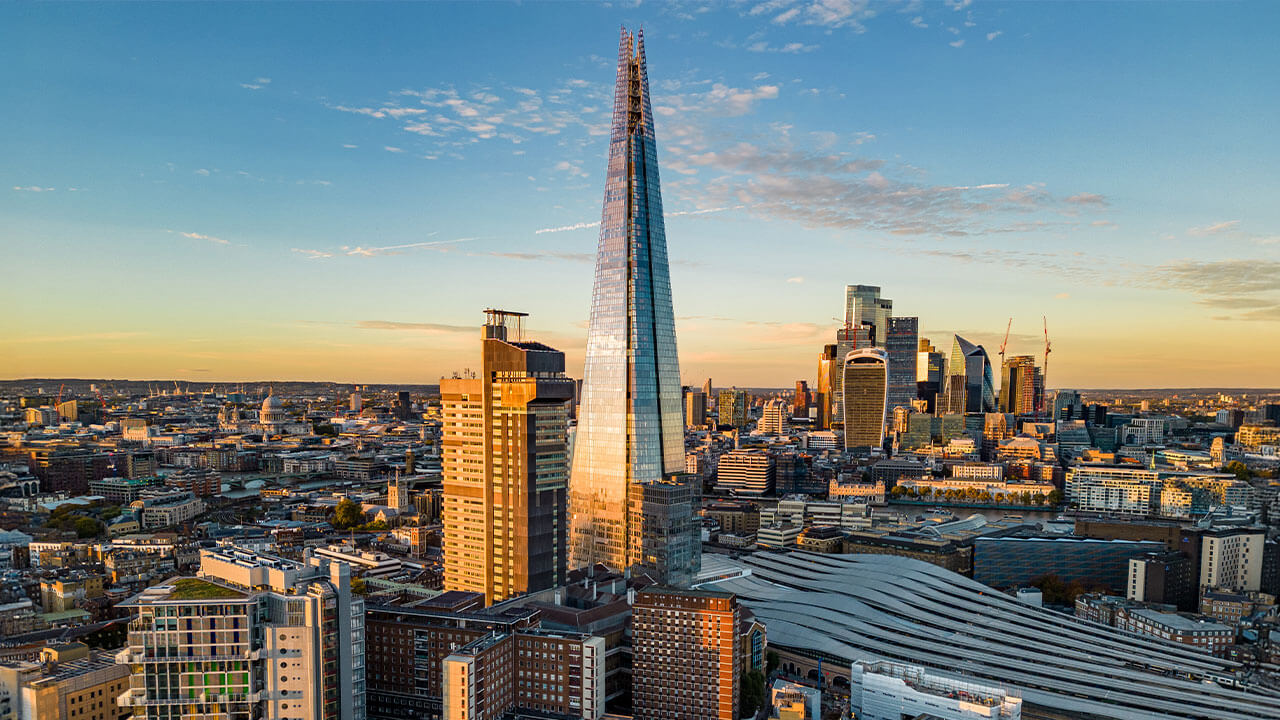 Top 15 Luxury Hotels in London | Pacaso