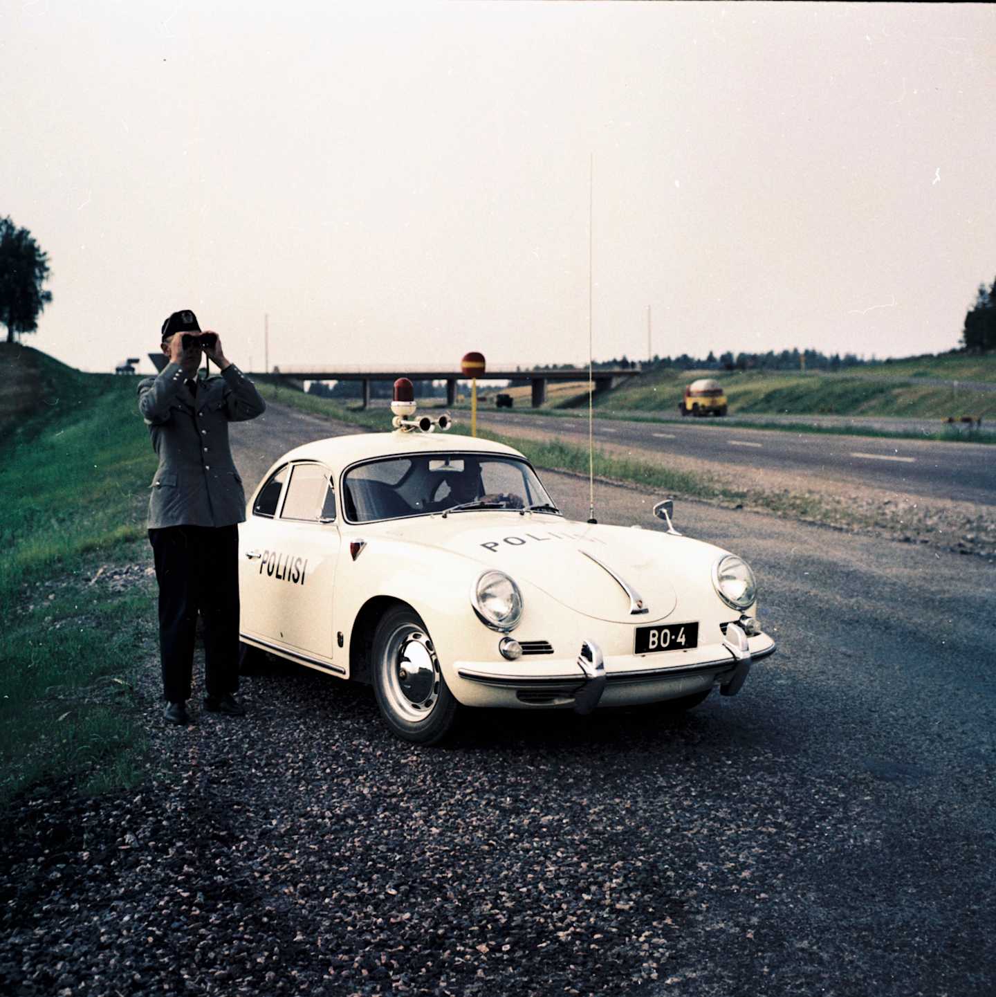 1960-luku - Liikennevalistusta ja huumerikollisuuden kasvua