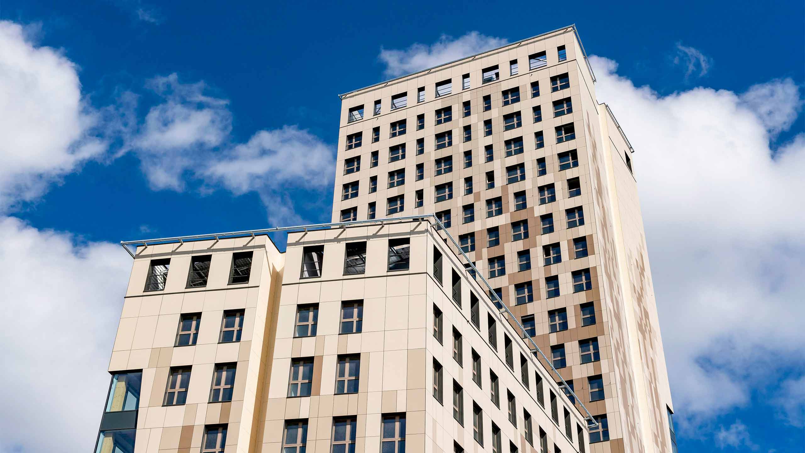 Fallstudie: HoHo Wien - Das zweithöchste Holzhaus der Welt | BMI Österreich