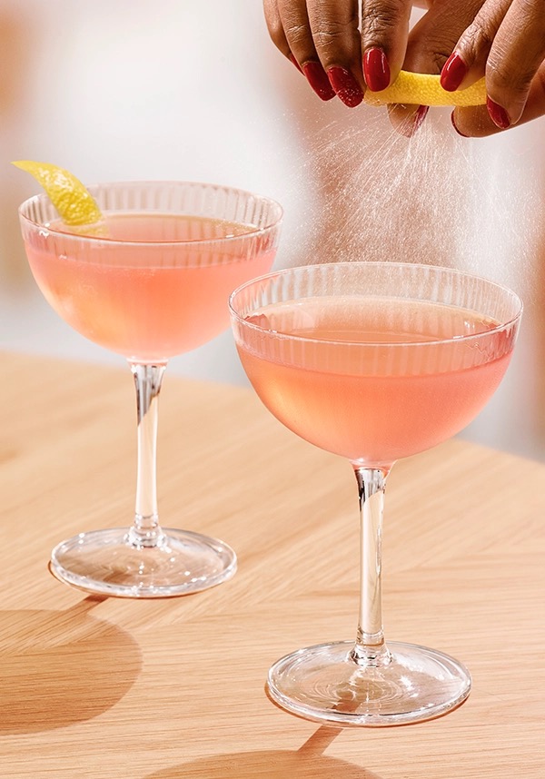 Receita Cosmopolitan | Receita de Coquetel | Ketel One Brazil