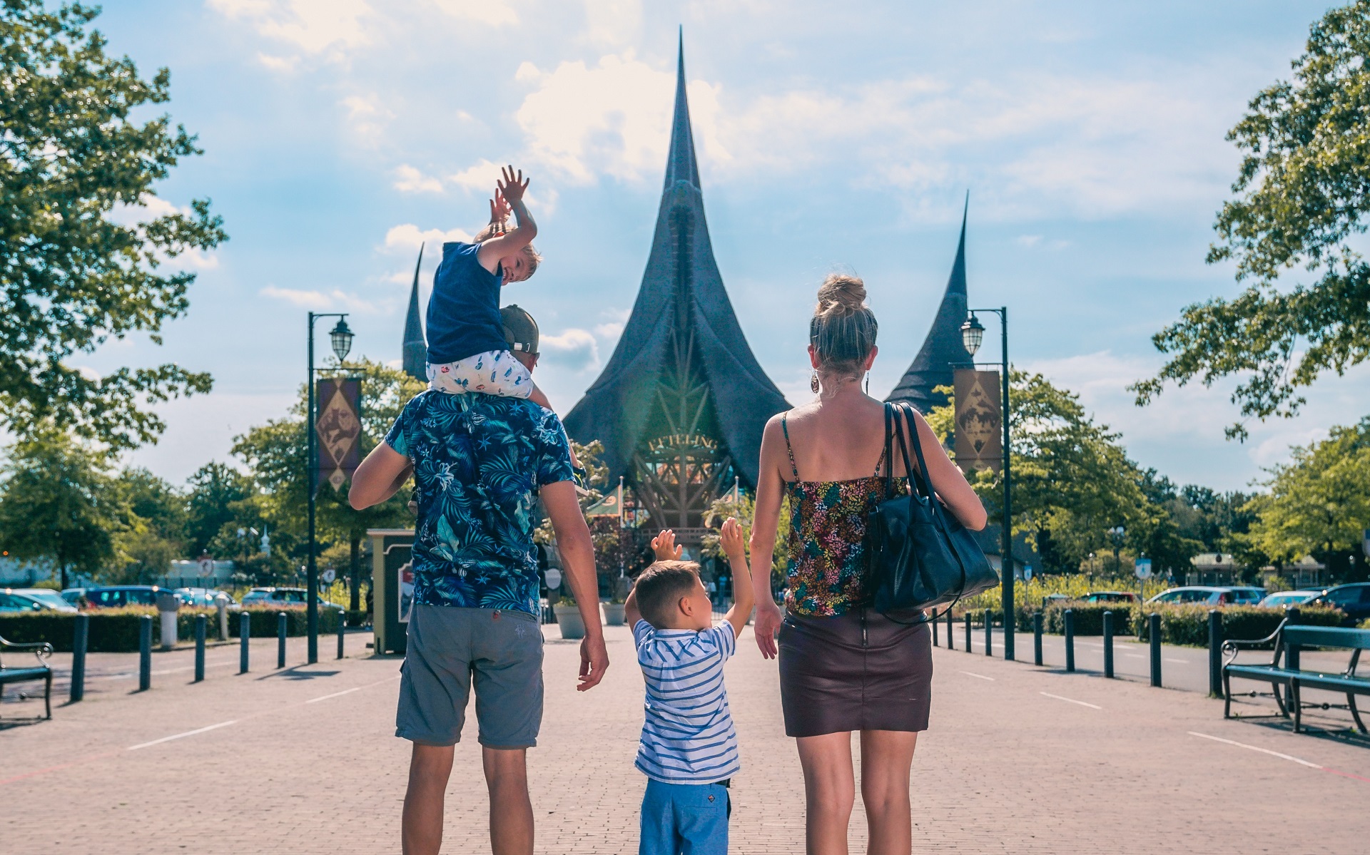 Overnight stay near the Efteling | EuroParcs