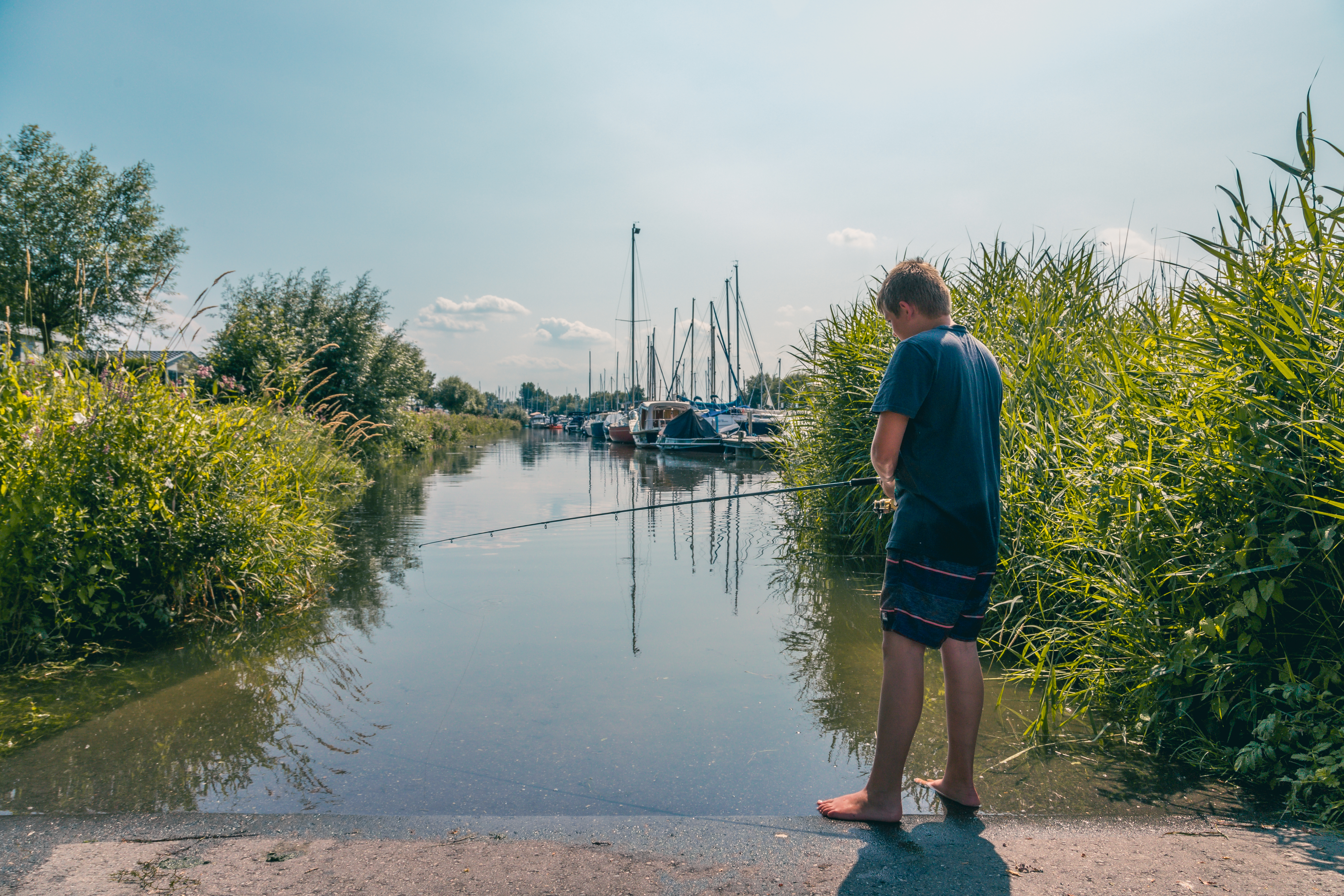 Fishing at the Veluwemeer in the Netherlands | EuroParcs