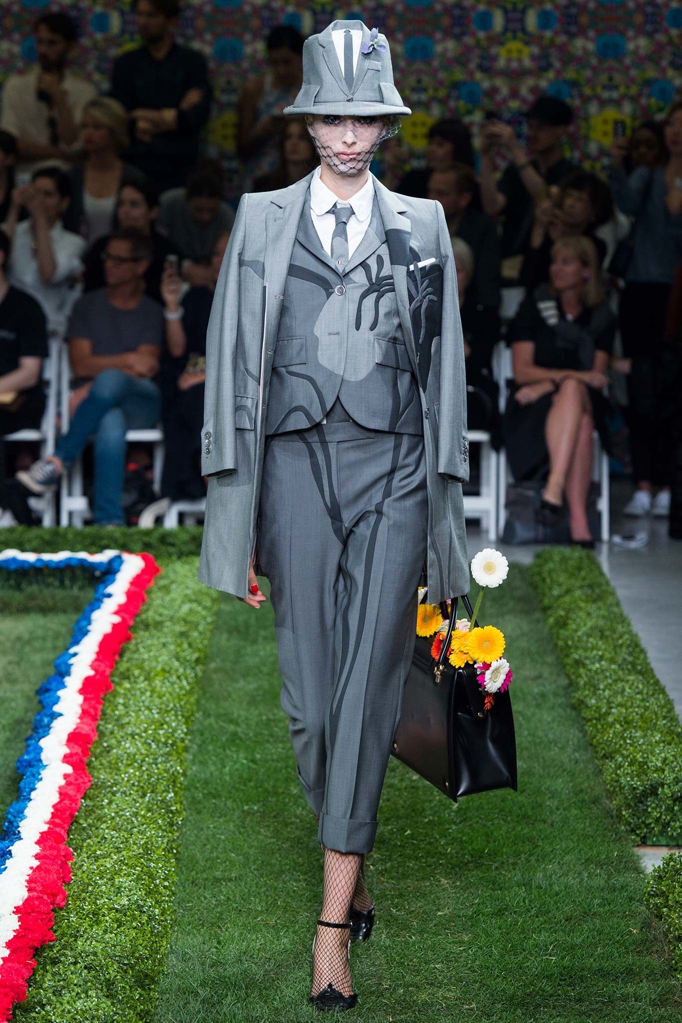 Surrealist Fashion - Minnie Muse