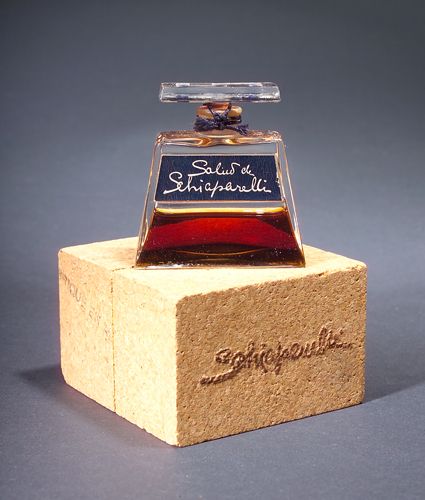 Perfume - Minnie Muse