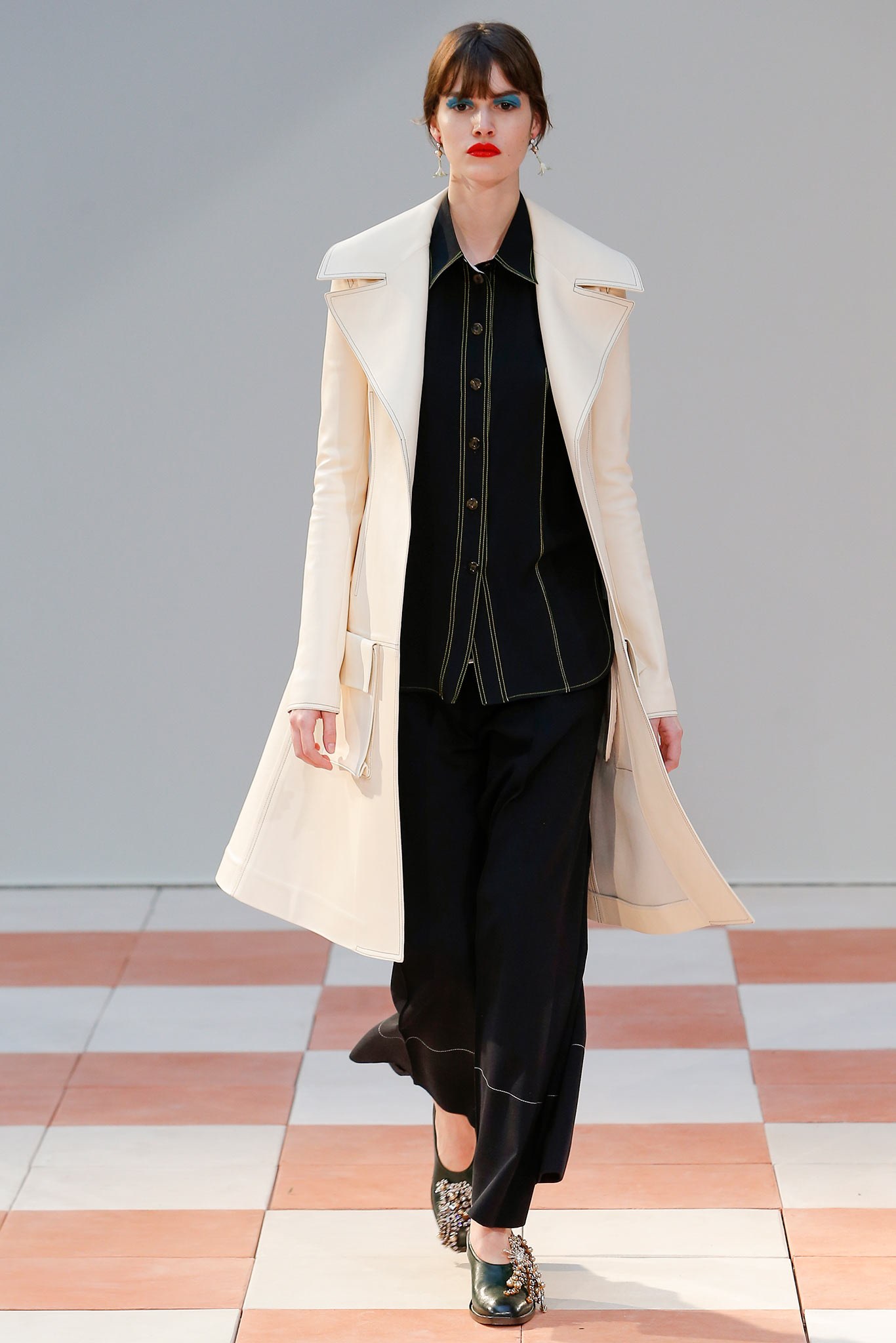 Céline F/W 2015 - Minnie Muse