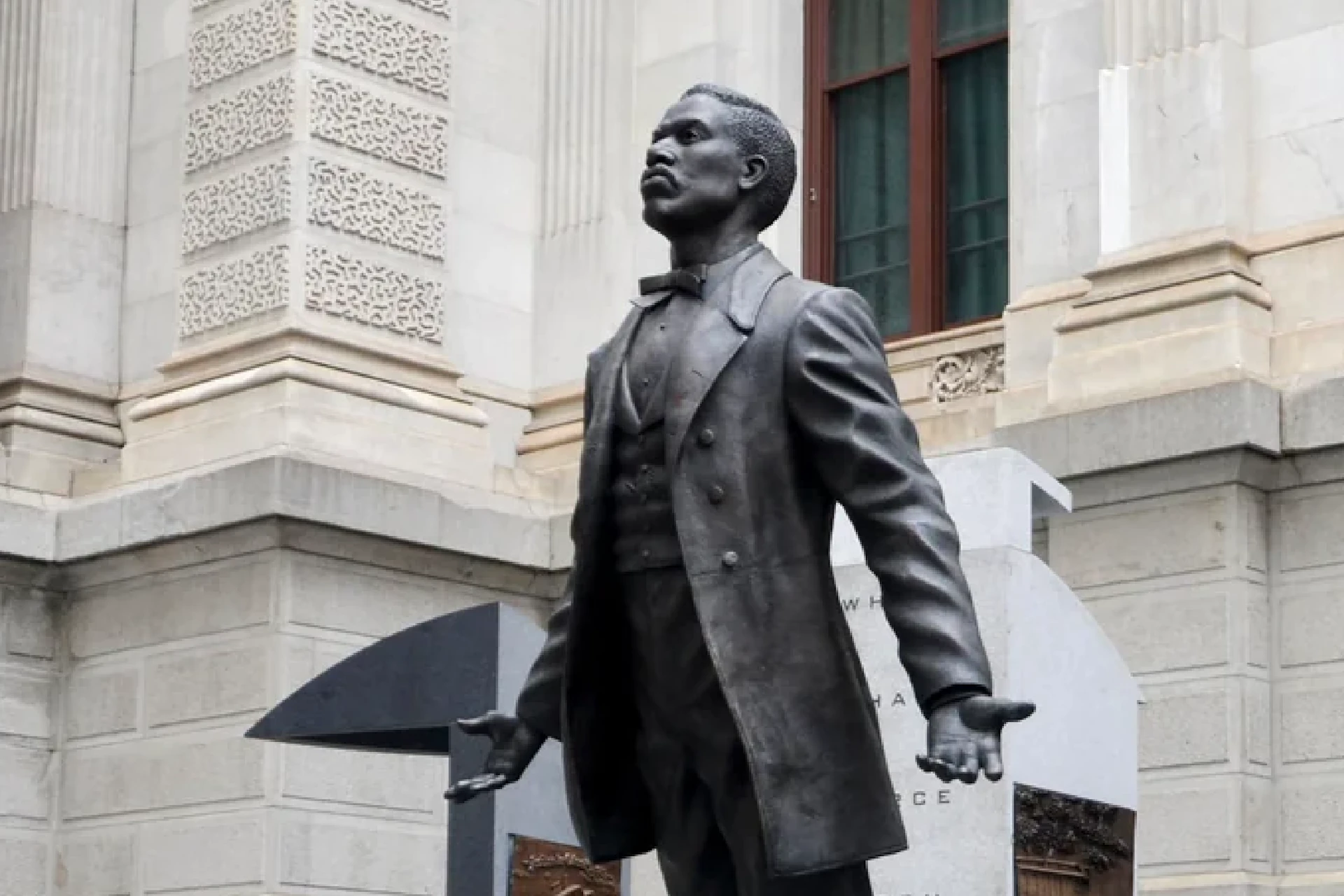 The Monuments Project: Expanding the American Story | Mellon Foundation