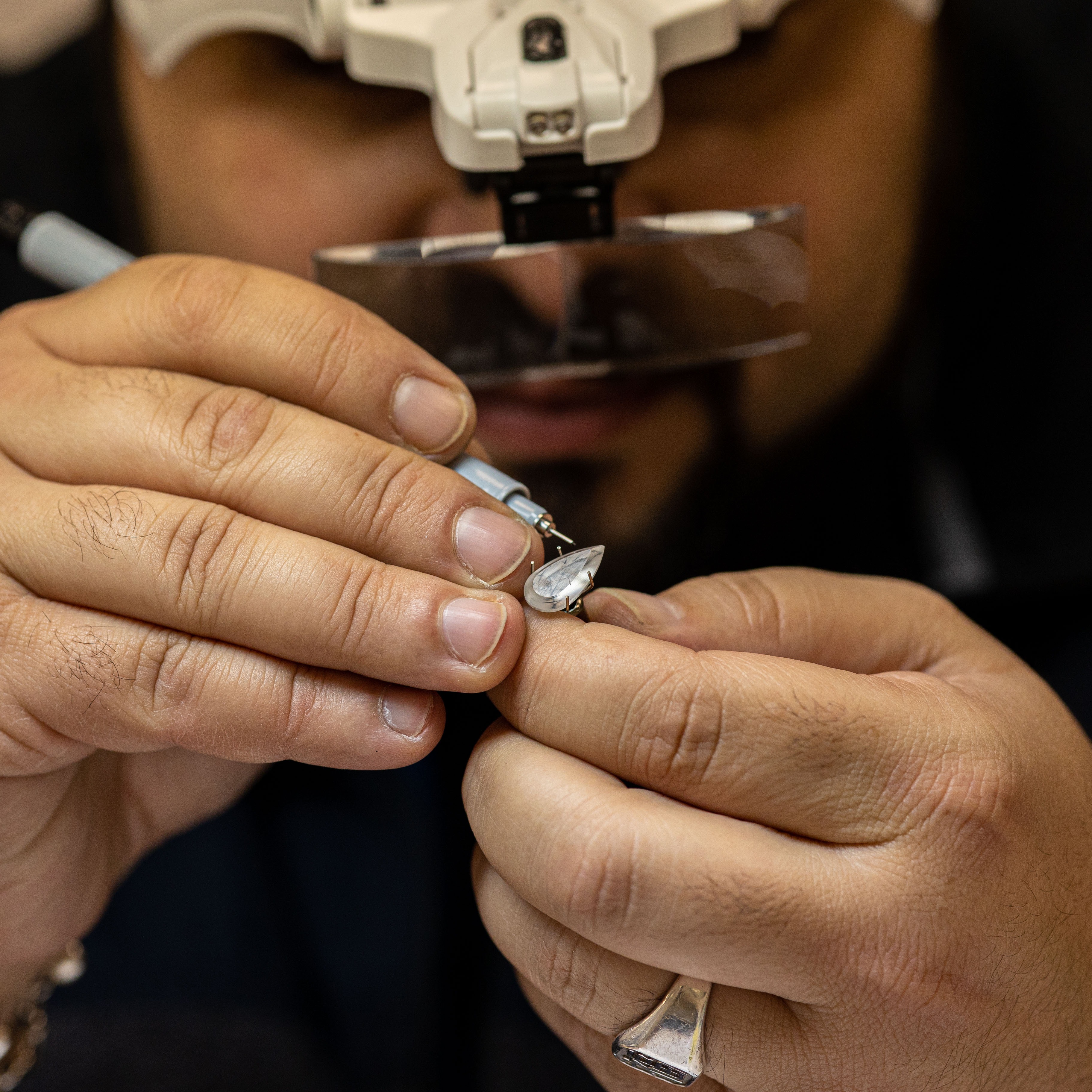 How Are Lab Grown Diamonds Made? | Kimaï