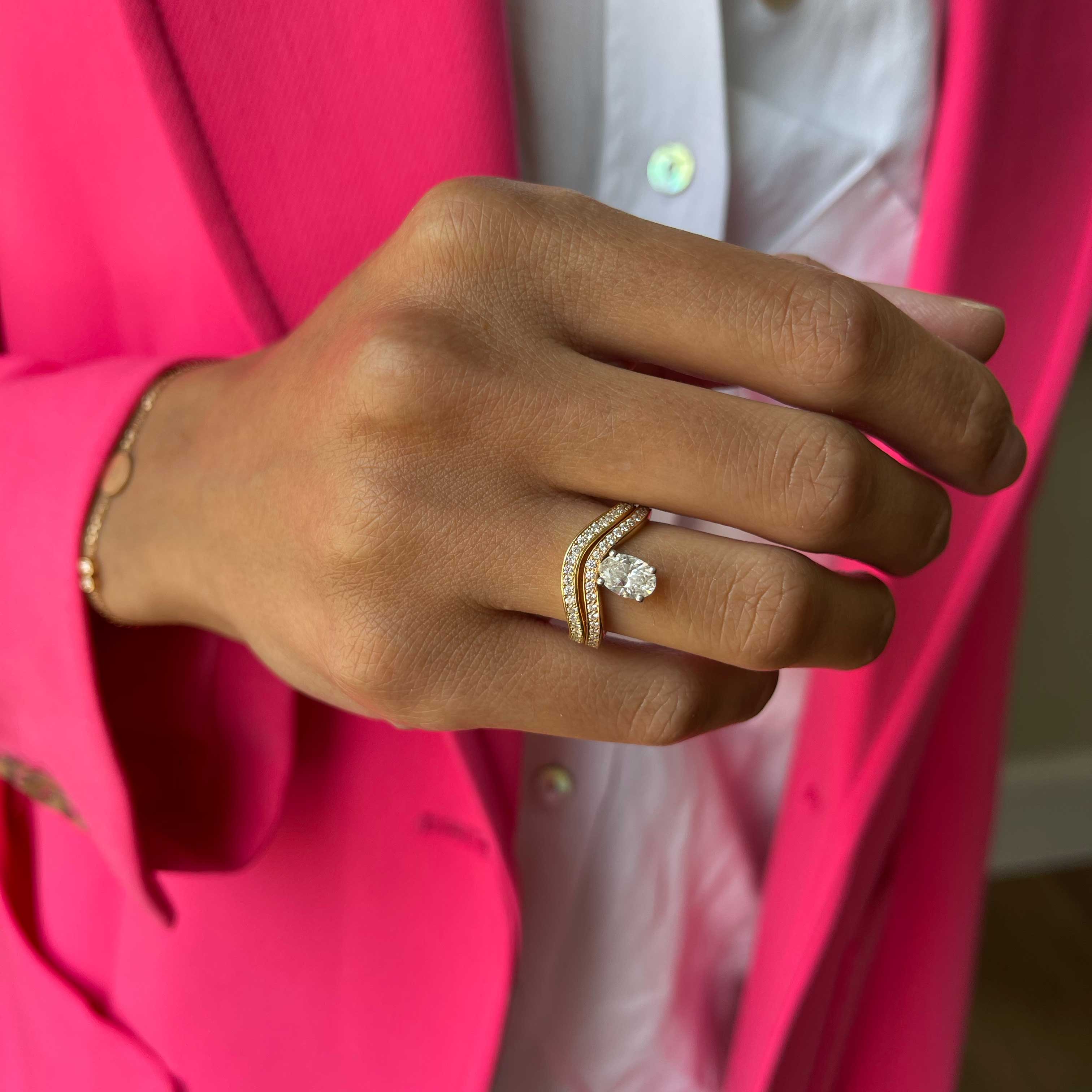 Helena Oval-shaped Ring, Lab Grown Diamond Ring by Kimaï