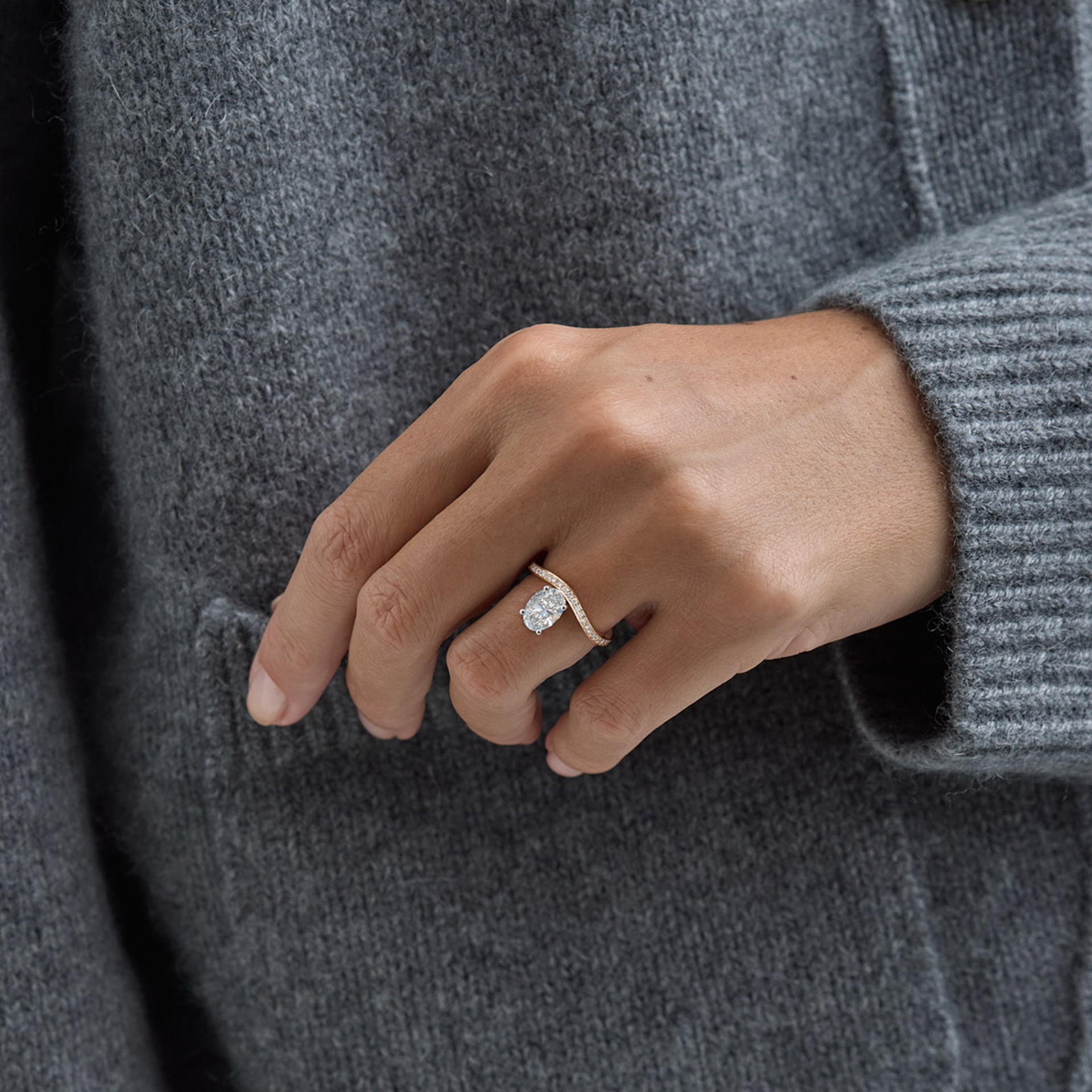 Helena Oval-shaped Ring, Lab Grown Diamond Ring by Kimaï