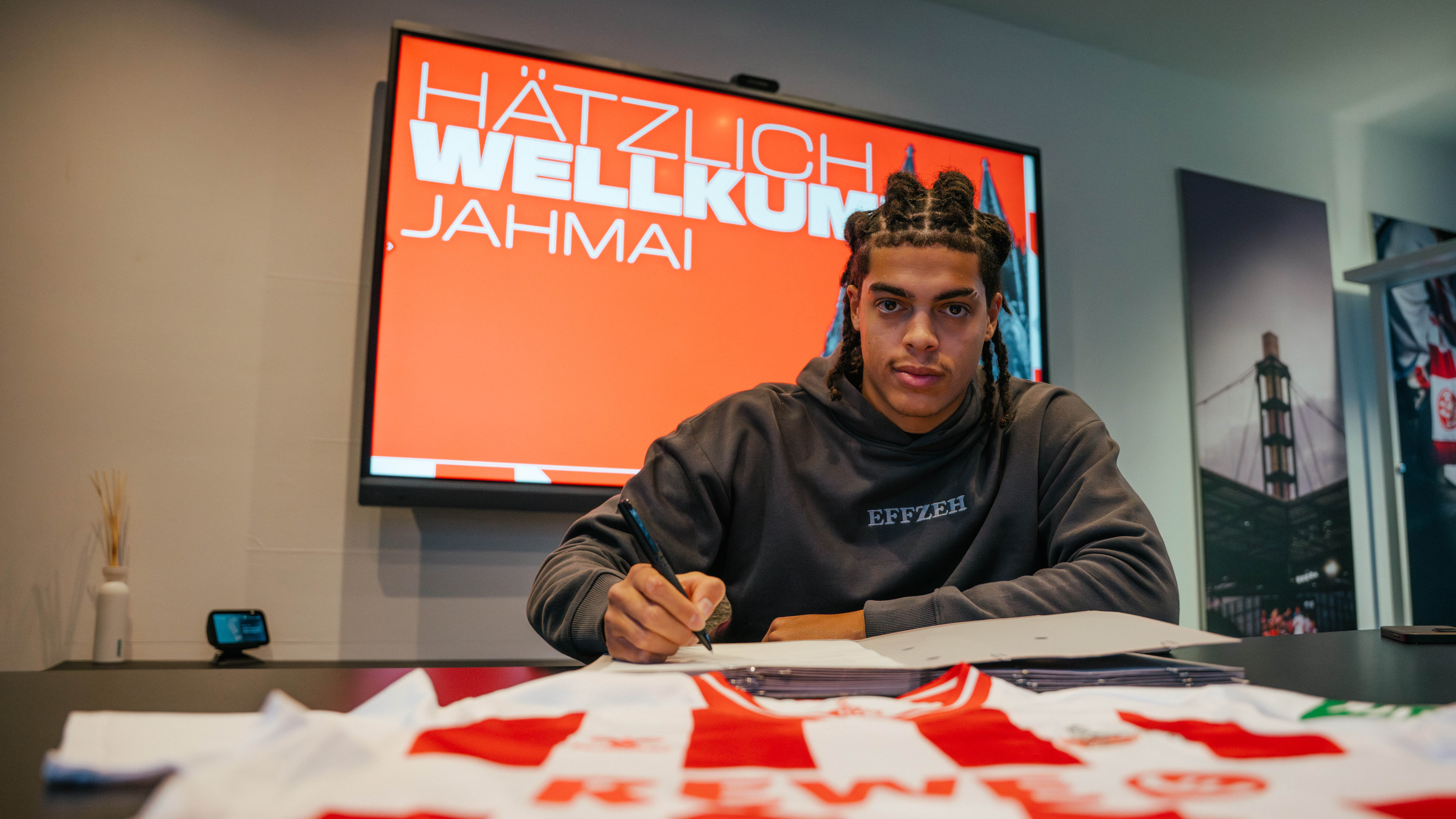 FC loan out Jahmai Simpson-Pusey | 1. FC Köln