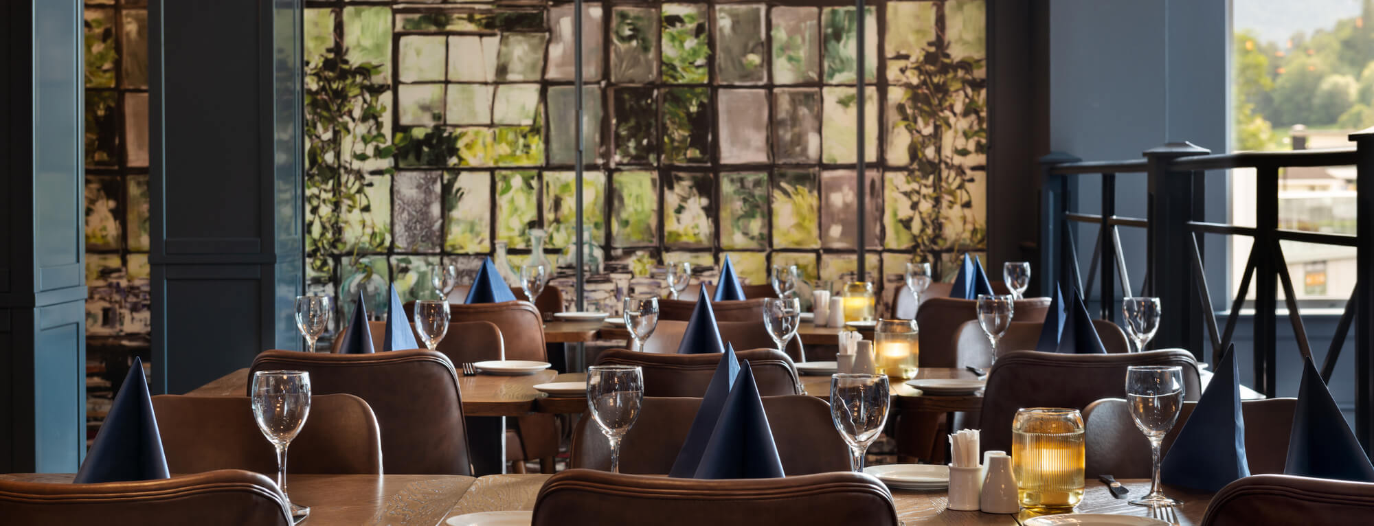 Eppel Bar & Restaurant – socialise in Sogndal | Strawberry