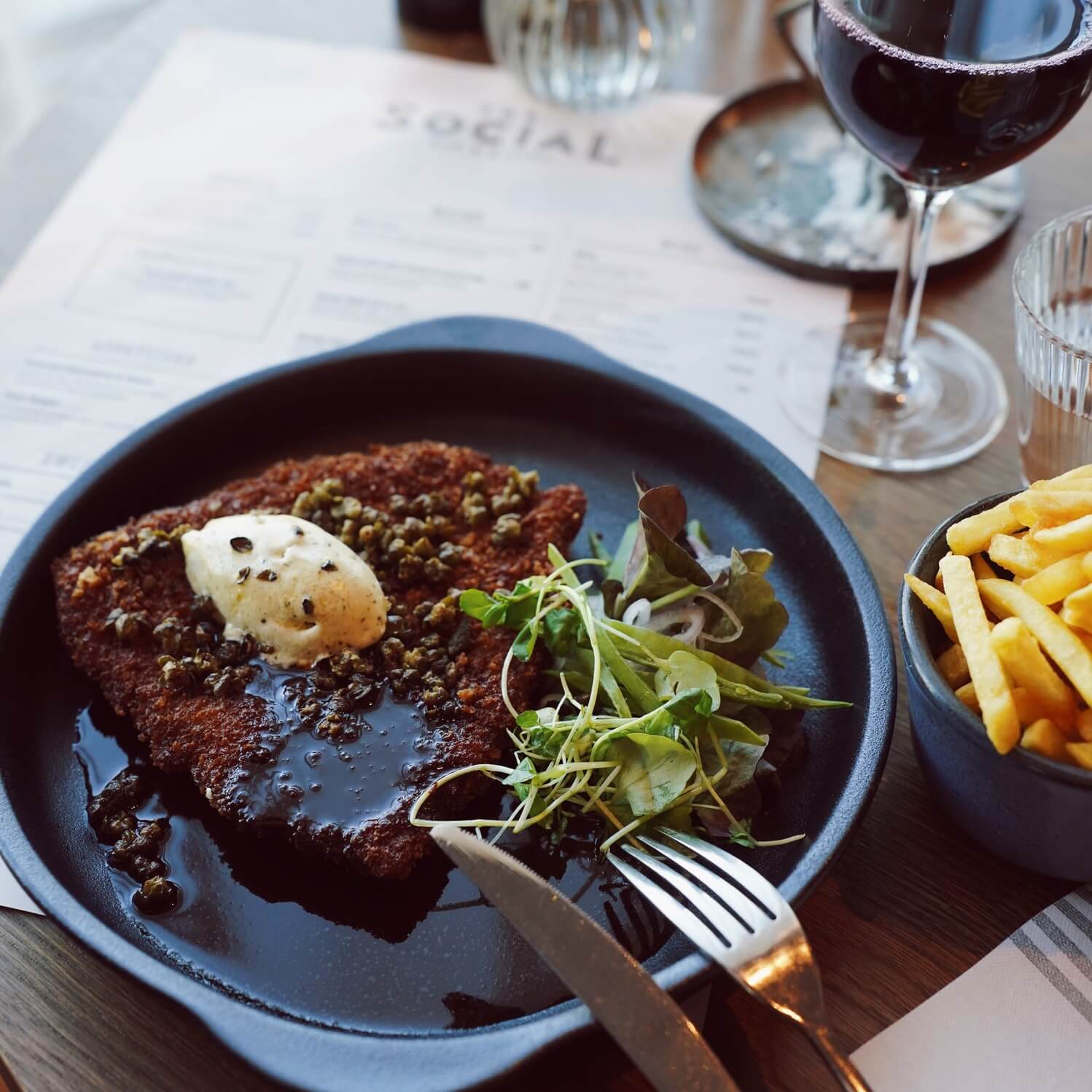 Popular bars and restaurants in Norway | Strawberry