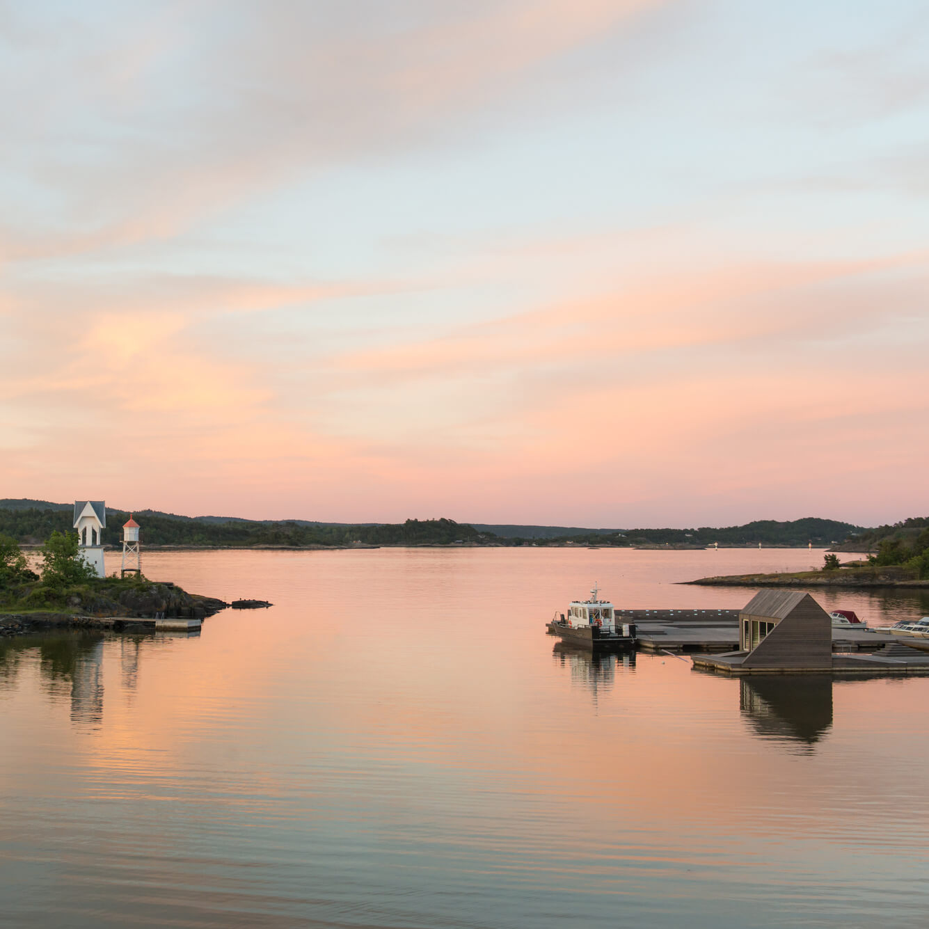 Bad inne og ute i idylliske Langesund | Strawberry