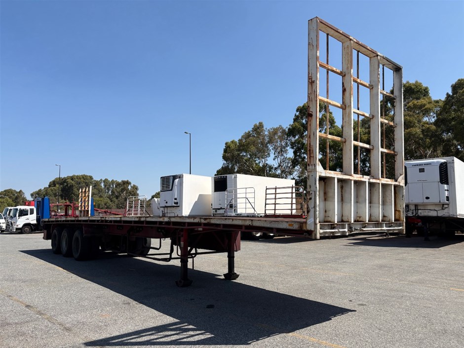 K&S Transport Auction | Trucks, Trailers & More on Grays