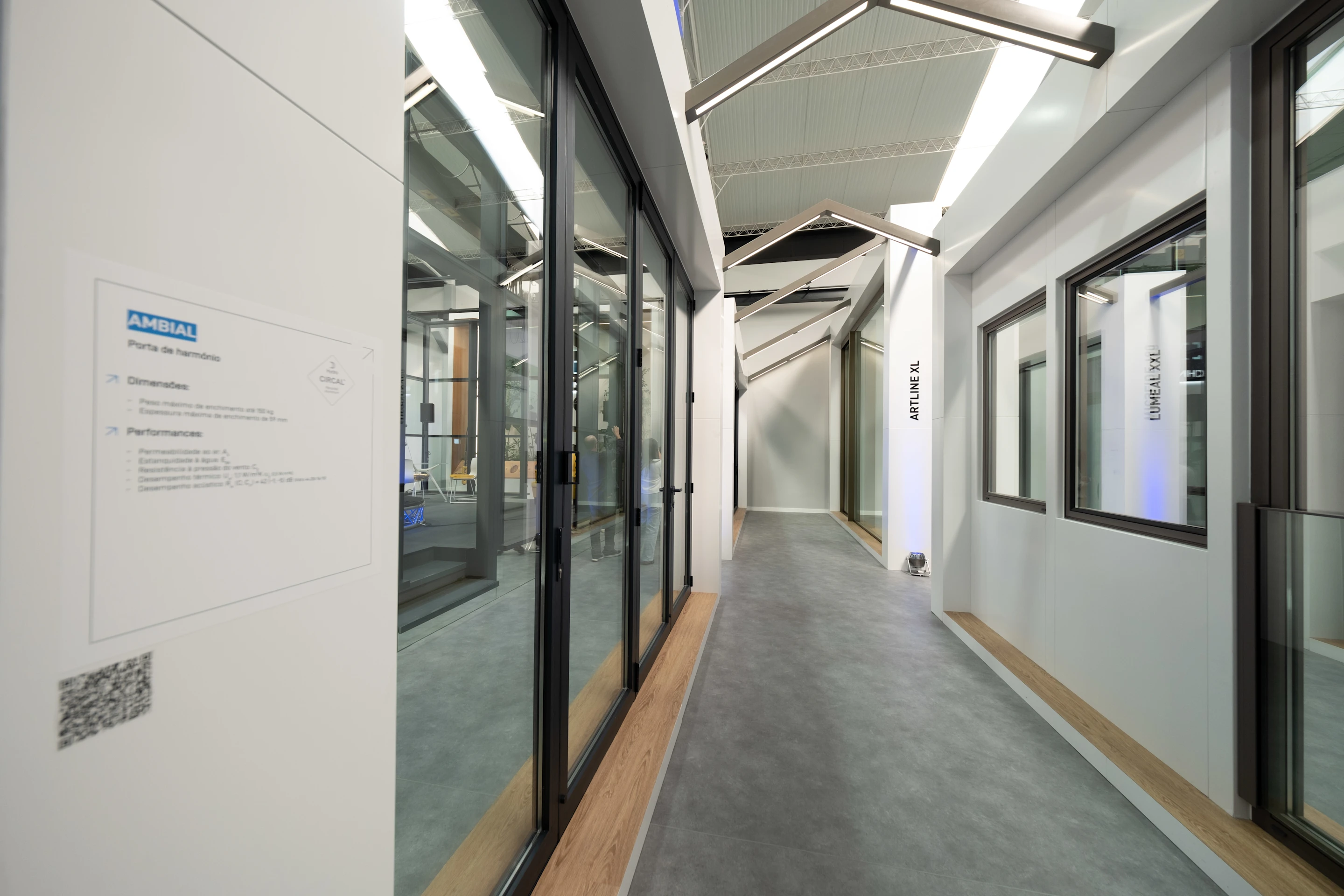 Hydro | Showroom Lisboa - TECHNAL