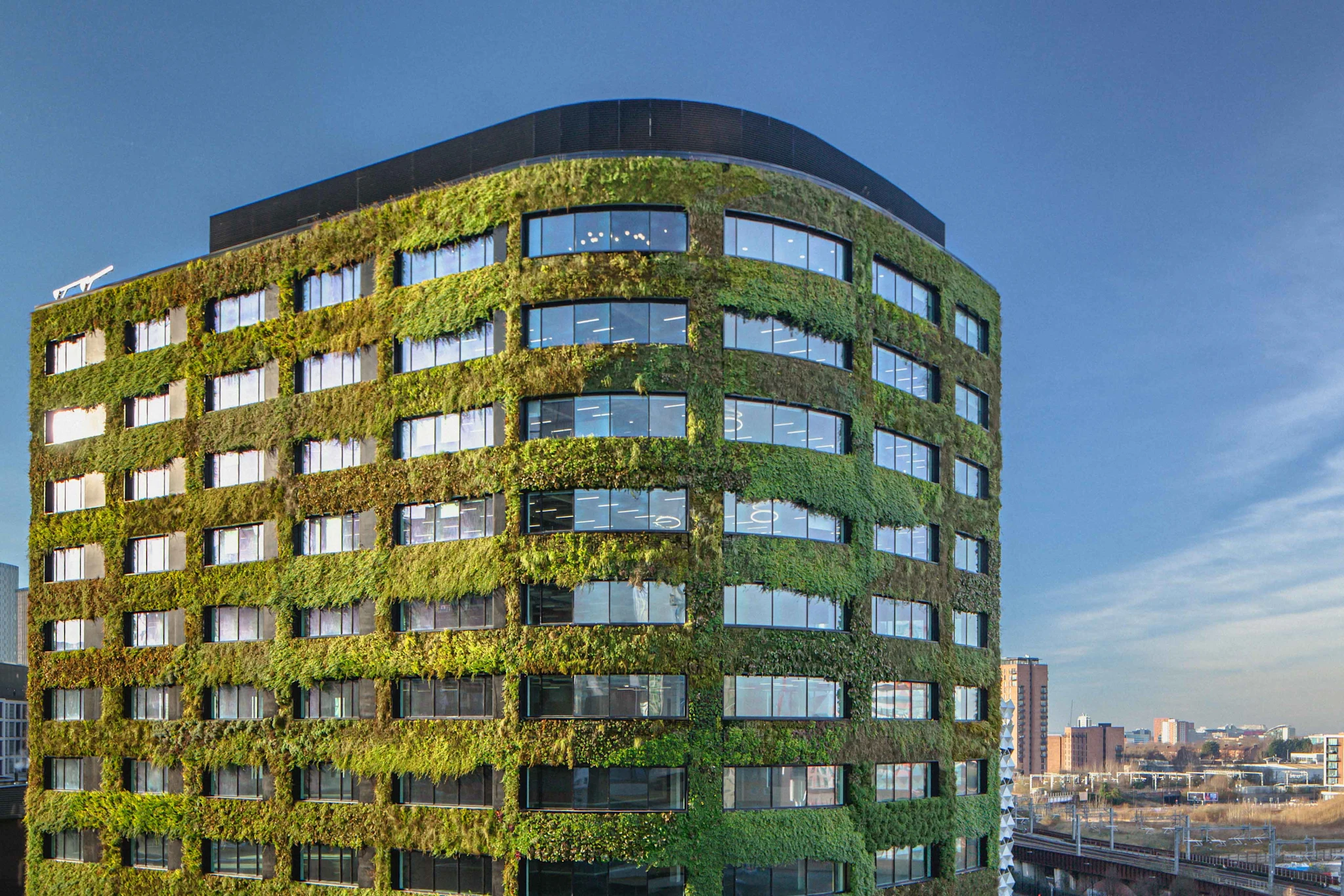 High-Performance, Sustainable Aluminium Windows | TECHNAL UK & IRE ...