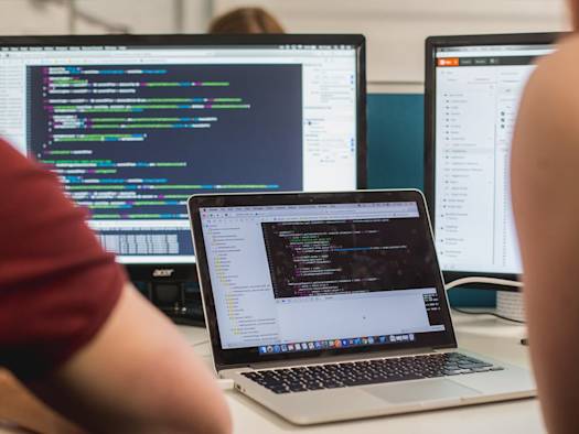 Mobile App Developer in UK & USA | hedgehog lab