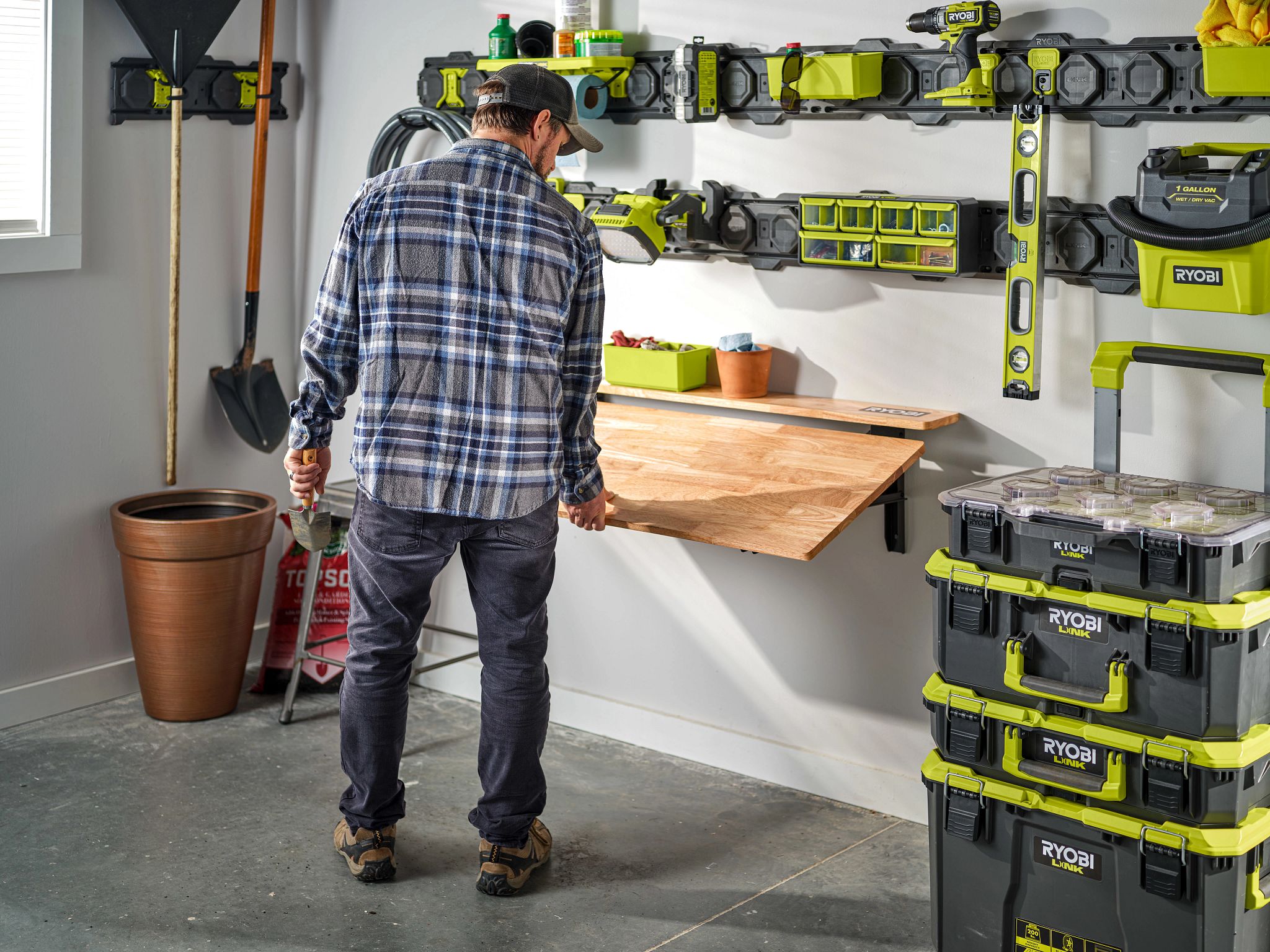 Stowaway Wall Mounted Workbench | RYOBI Tools