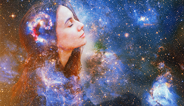 ¿Qué son y cómo leer los registros akáshicos? - Nosotras