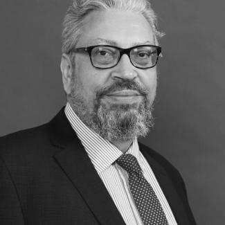 Krzysztof Zakrzewski Advisor