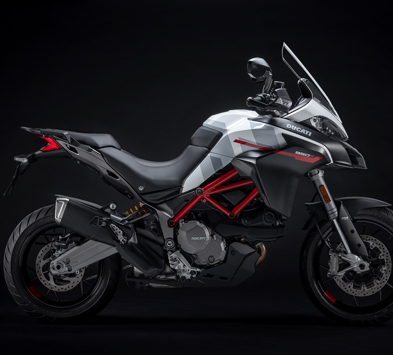 New livery for the Ducati Multistrada 950 S: "Every road, a new world"