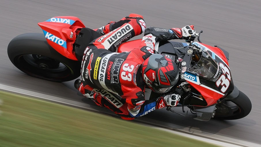 The most famous racing venue in the United States welcomes back Kyle ...