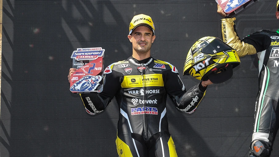 Josh Herrin and Xavi Forés on the Podium at PittRace