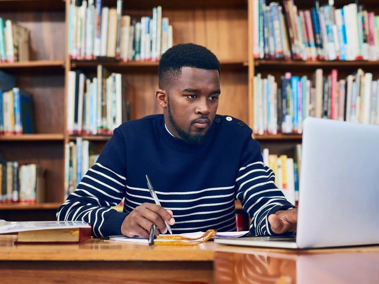 The role of a reviewer