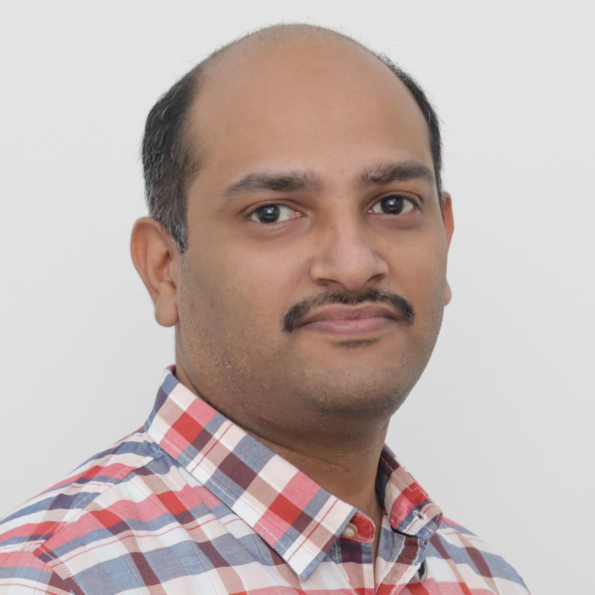 Dr. Karthik Rajendran