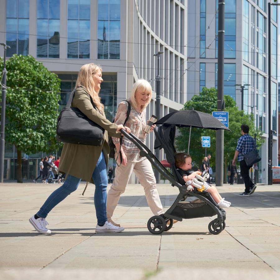 The Ultimate Pushchair Buying Guide | Mamas & Papas blog