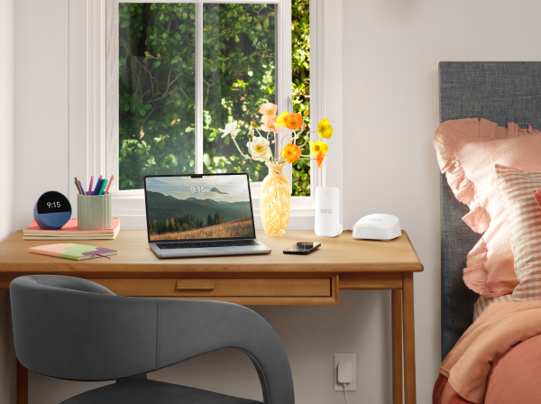 Easy-to-use backup that’s also easy on the eyes.