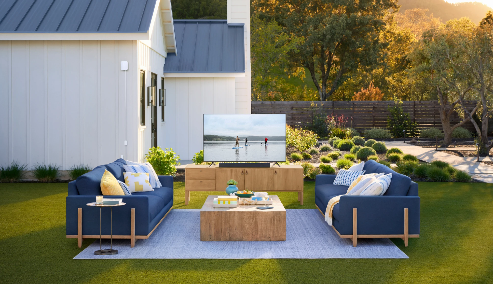 eero Outdoor 7 eero Outdoor 7